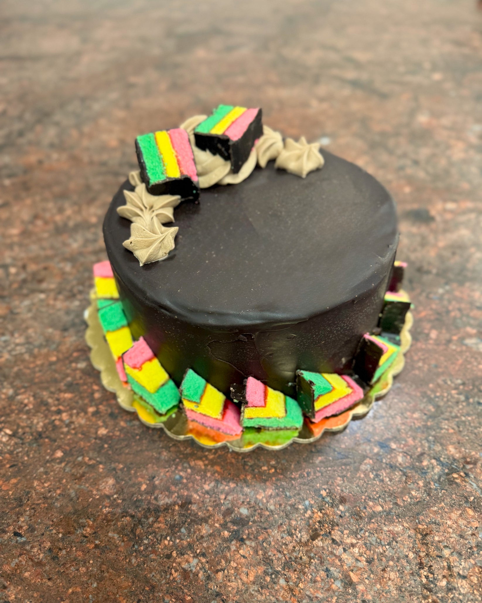 Tricolor Cookie Rainbow Layered Cake – Rispoli